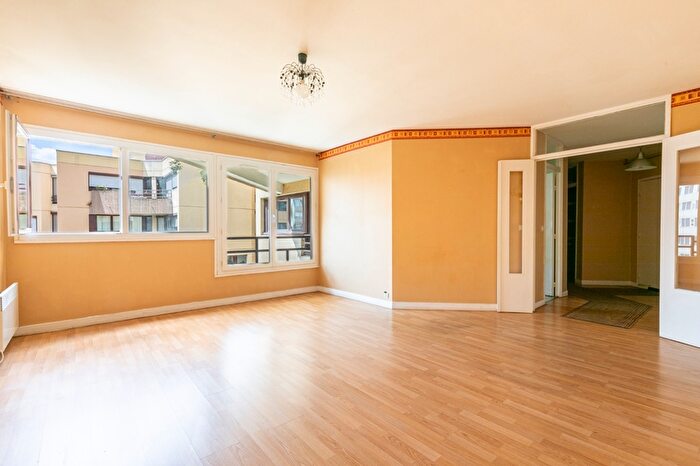 Appartement à vendre - Vanves, Plateau de Vanves - 3 pièces - 2 chambres