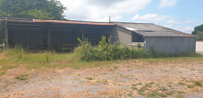 Maison à vendre - Saint-Sauveur-de-Landemont - 2 pièces - 1 chambre