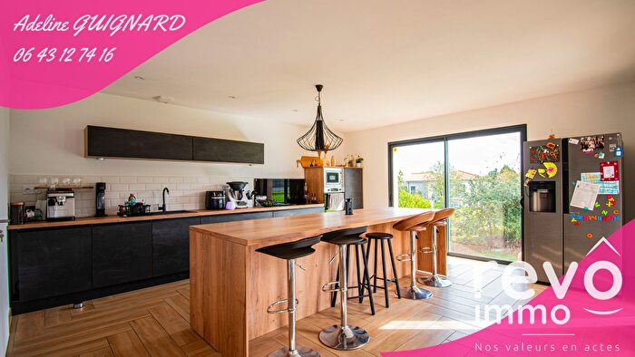 Maison à vendre - Chemillé - 7 pièces - 4 chambres