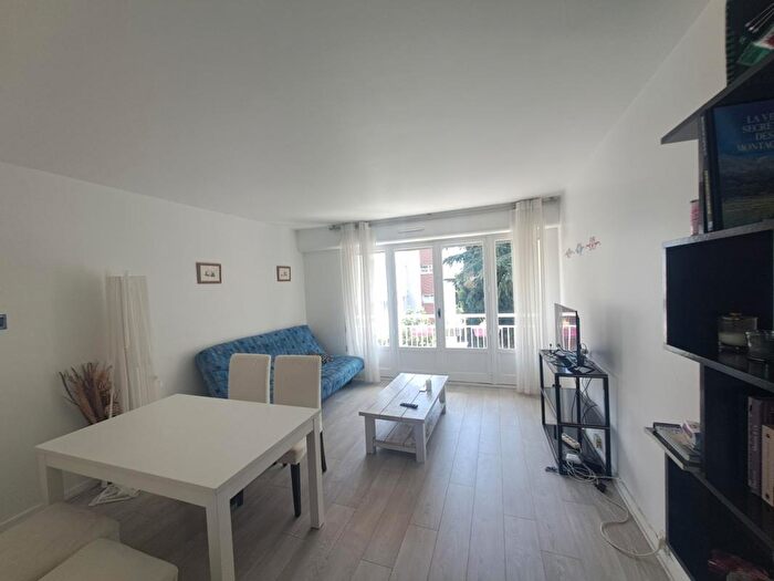L'Haÿ-les-Roses, Centre-ville - Appartement 3 pièces à louer