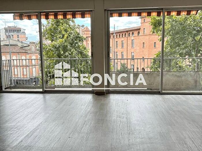 Appartement à louer - Centre Ville, Montauban - 5 pièces - 4 chambres