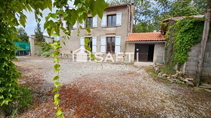 Maison 5 pièces à vendre - Asnières-sur-Nouère
