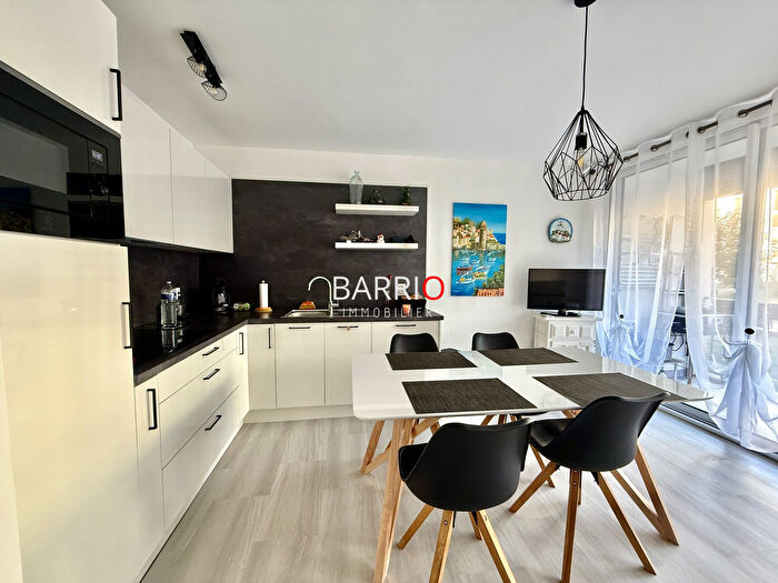 Appartement à vendre - Saint-Cyprien - 2 pièces - 1 chambre