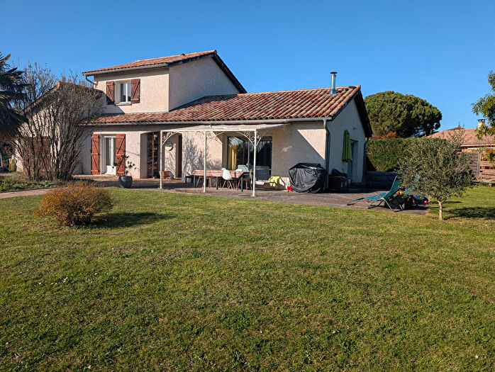 Maison à vendre - Moissieu-sur-Dolon - 6 pièces - 4 chambres