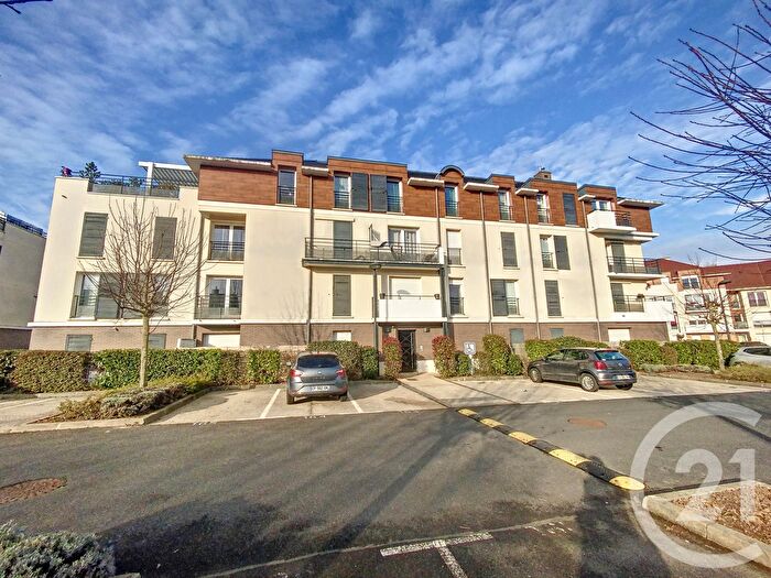 Saint-Pierre-du-Perray - Appartement 2 pièces à louer