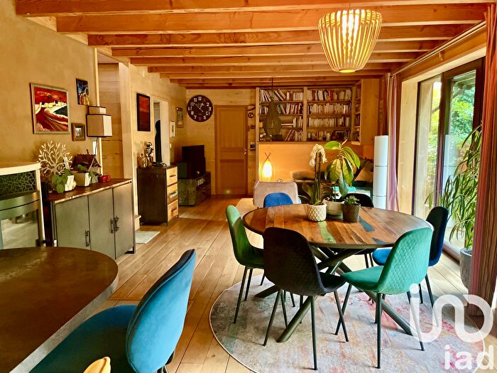 Maison à vendre - Le Tréhou - 9 pièces - 6 chambres