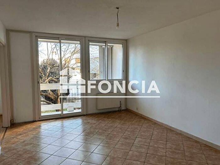 Appartement à louer - Centre-Marcadieu-Marne, Tarbes - 4 pièces - 3 chambres