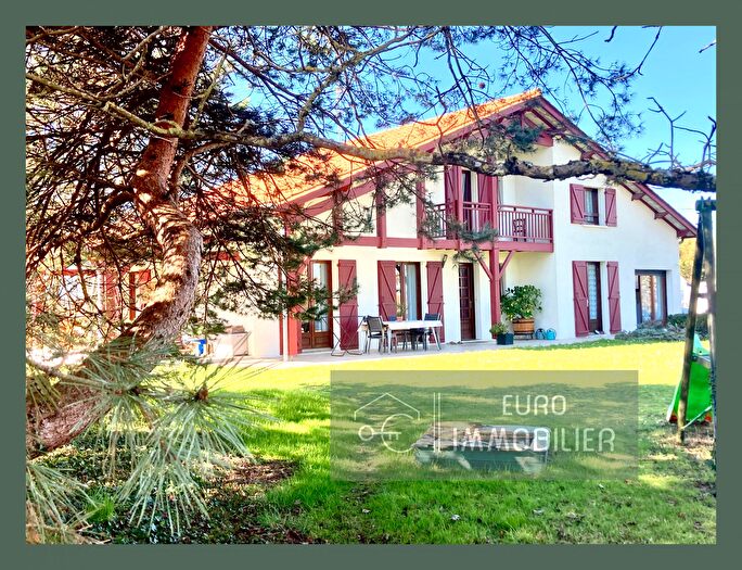 Maison à vendre - Langon - 10 pièces - 4 chambres