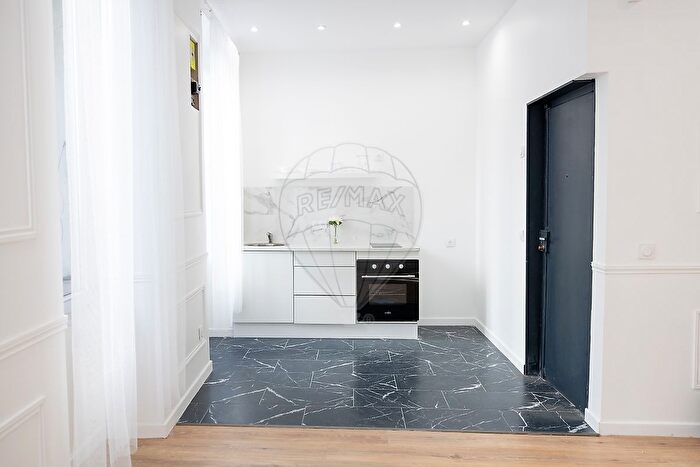 Appartement à vendre - Marseille e , Cinq Avenues - 2 pièces - 1 chambre