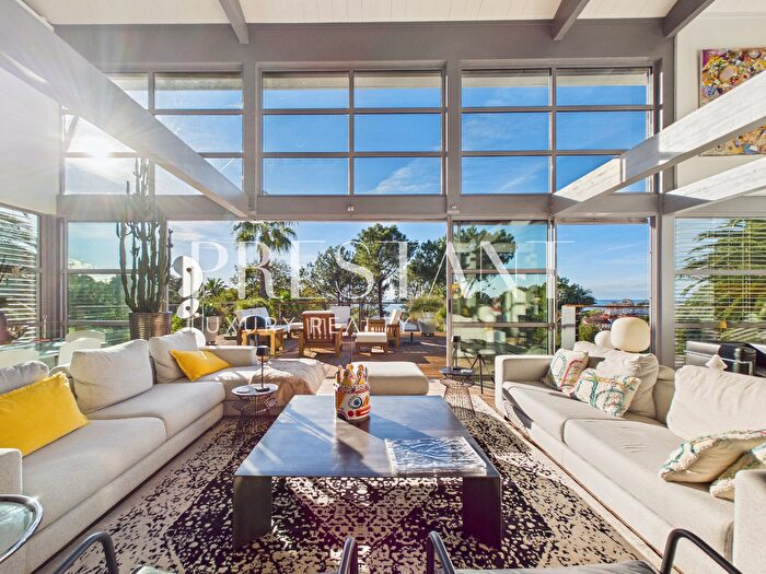 Maison à vendre - Biarritz, Larrepunte, République - 11 pièces - 5 chambres