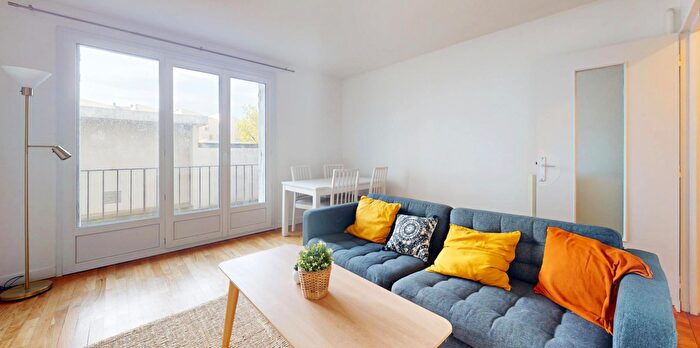 Appartement 1 pièce à louer - Quartiers Ouest, Arsenal, Redon