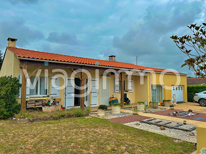 Maison à vendre - La Chapelle-Achard - 6 pièces - 3 chambres