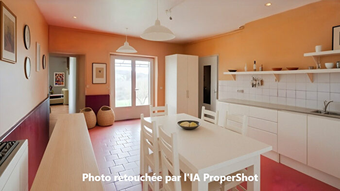 Maison à vendre - Ceaulmont - 6 pièces - 4 chambres