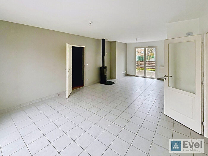 Maison à louer - Woippy, Saint-Eloy - 5 pièces - 4 chambres