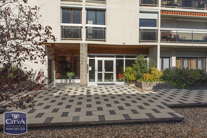 Appartement 5 pièces à vendre à Roanne, Fontquentin