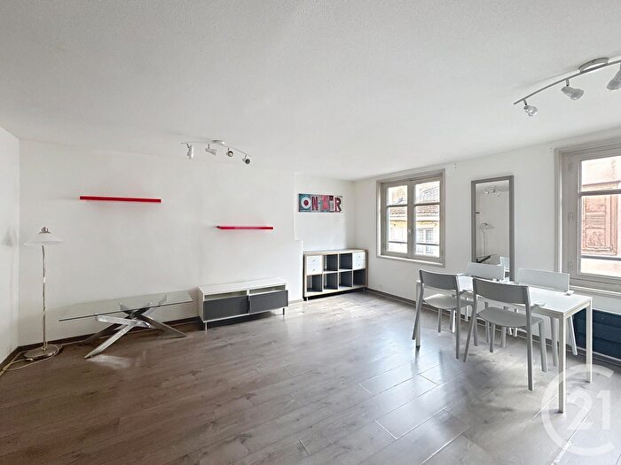 Appartement à vendre - Le Puy-en-Velay, Centre-ville - 2 pièces - 1 chambre