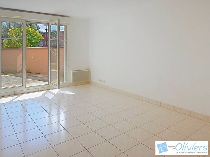 Appartement à louer - Le Lac Grande Ile A, Voisins-le-Bretonneux - 1 pièce