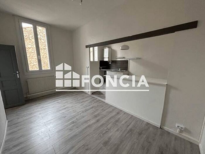 Gambetta, Nîmes - Appartement 2 pièces à louer