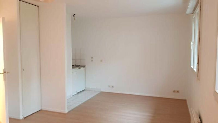 Massy, Pileu, Graviers, Vilmorin, Square de Clos de Villaine - Appartement 1 pièce à louer