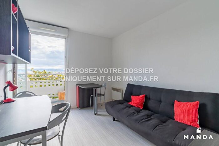 Appartement à louer - Jas de Bouffan, Aix-en-Provence - 1 pièce