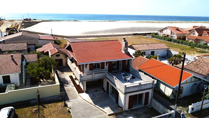 Maison à vendre - Biscarrosse, Biscarrosse Plage - 6 pièces - 4 chambres