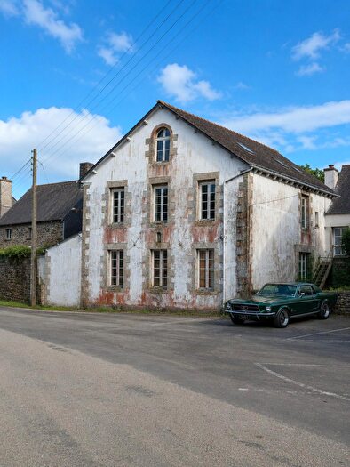 Saint-Martin-des-Prés - Maison 8 pièces à vendre