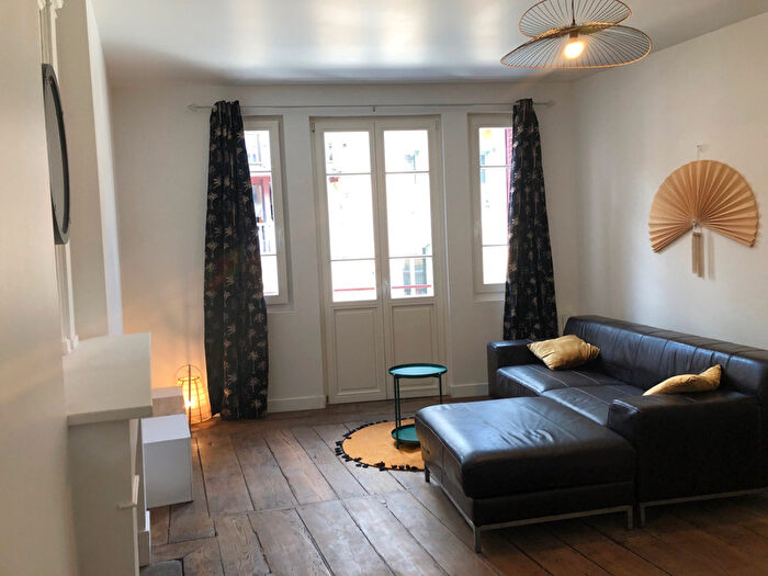 Appartement à vendre - Tulle, Centre-ville - 5 pièces - 4 chambres