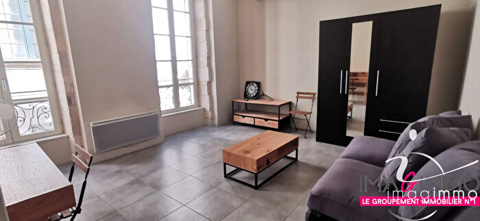 Nîmes, Ecusson, Arènes : Appartement 1 pièce à louer