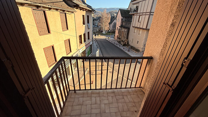 Appartement à louer - Espalion - 2 pièces - 1 chambre