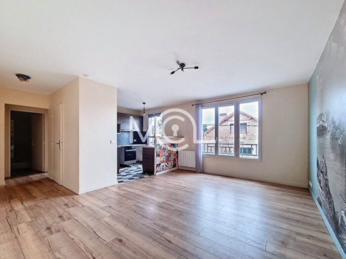 Appartement à louer - Les Neufs Saulets, Limeil-Brévannes - 2 pièces - 1 chambre
