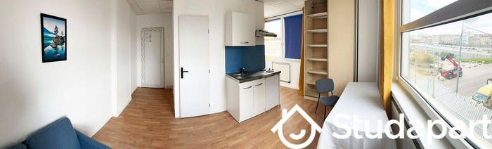 Centre Ville-Charles III, Nancy : Maison 2 pièces à louer