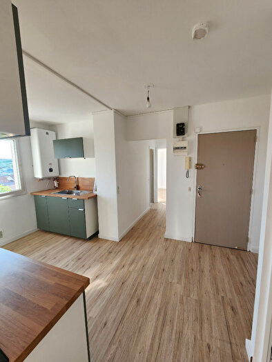Reims, Sainte-Anne, Maison Blanche, Wilson : Appartement 2 pièces à louer