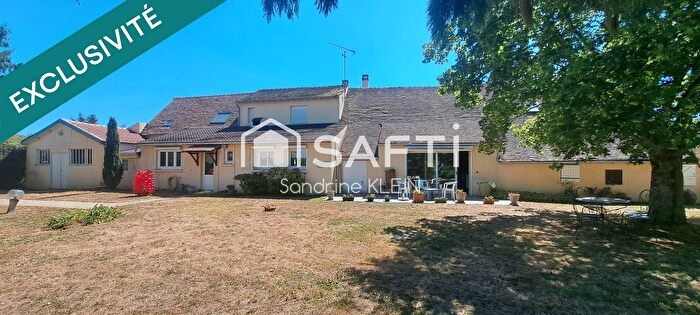 Ferrières-en-Gâtinais : Maison 8 pièces à vendre