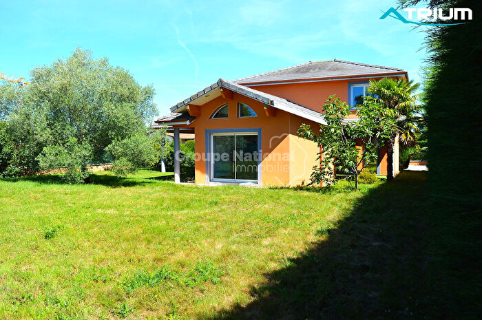 Maison 5 pièces à Villeneuve, à vendre