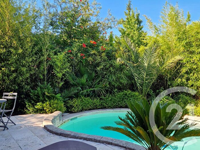 Maison à vendre - Marseille e , Saint-Menet - 5 pièces - 4 chambres