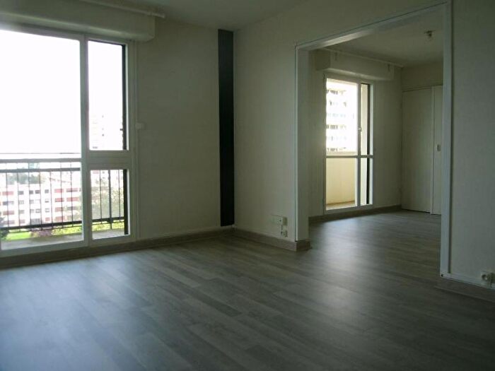 Appartement 4 pièces à louer - Rillieux-la-Pape, Ville nouvelle Est