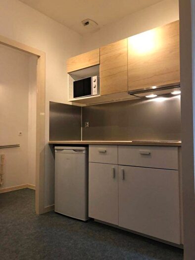 Appartement à louer - Centre, Neufchâteau - 1 pièce