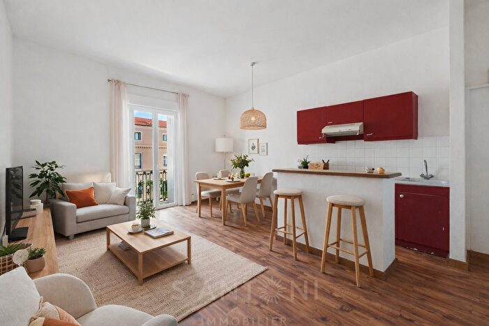 Appartement à vendre - Sète, Centre-ville - 2 pièces - 1 chambre