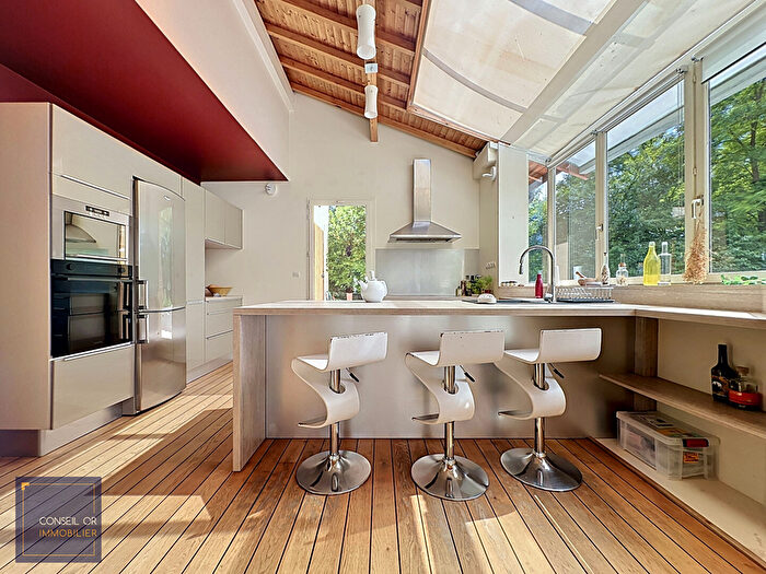 Maison 6 pièces à louer à Saint-Genis-Laval, Barolles