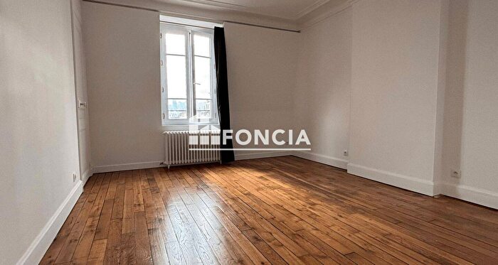 Appartement 4 pièces à louer à Paix-Etienne d'Orves, Bois-Colombes