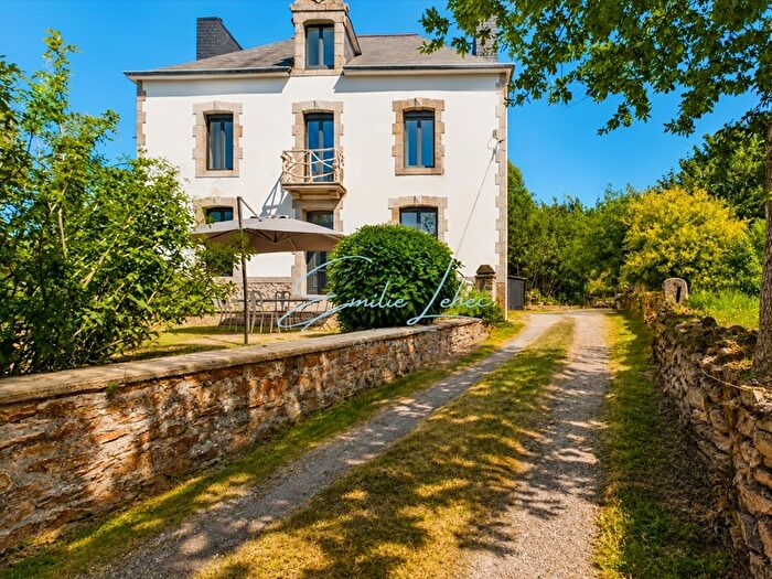 Maison 7 pièces à vendre à Melgven