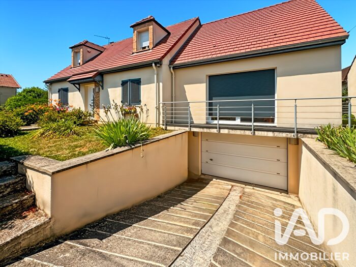 Maison 6 pièces à vendre à Chenoise