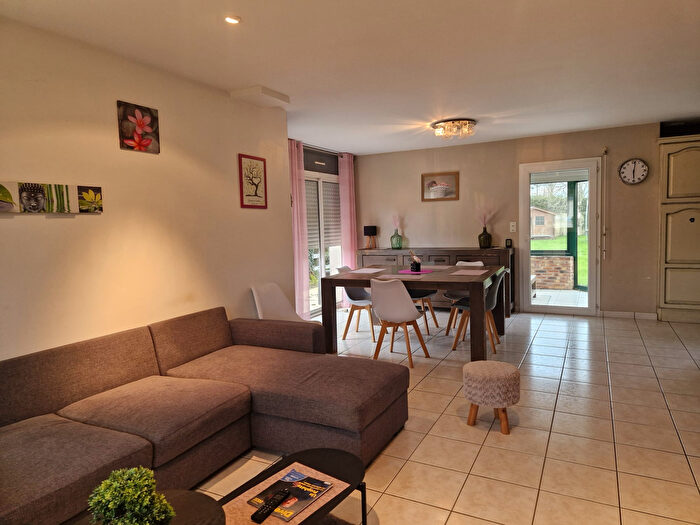 Maison à vendre - Cléguérec - 5 pièces - 4 chambres