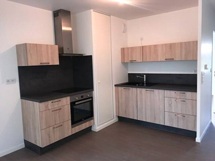 Appartement à louer - Saint Jean Eudes-Saint Gilles, Caen - 3 pièces - 2 chambres