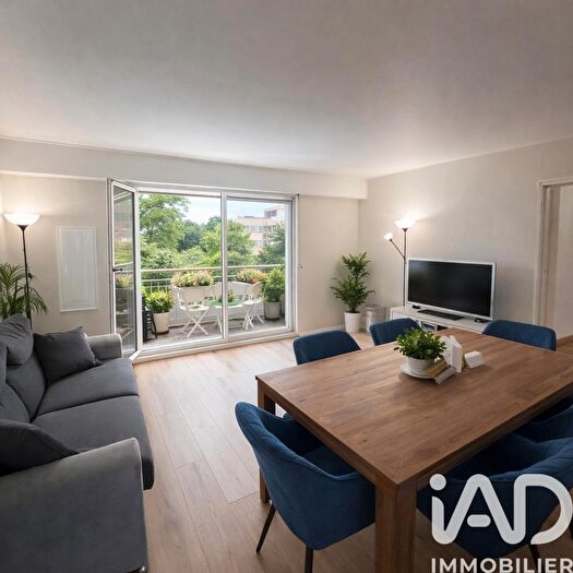 Appartement à vendre - Noisy-le-Grand, Est - 4 pièces - 3 chambres