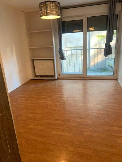 Neudorf Est Centre, Strasbourg : Appartement 1 pièce à louer