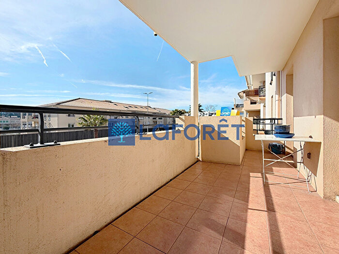 Appartement à vendre - Draguignan, Esplanade, Saint-Léger - 3 pièces - 2 chambres