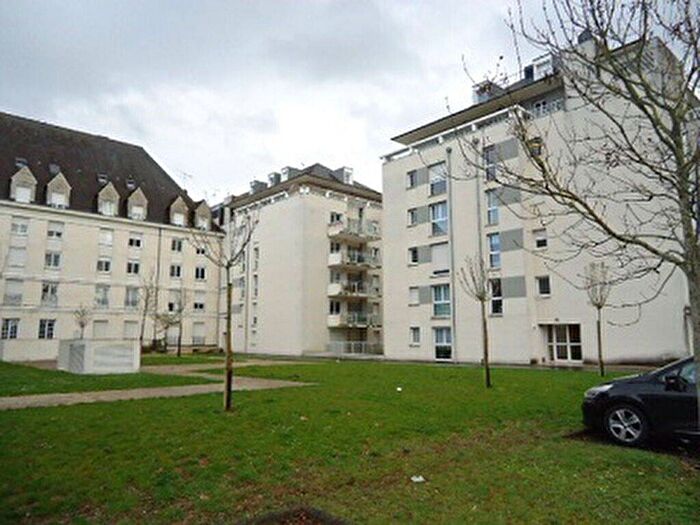 Appartement 2 pièces à Les Fontaines, Tours, à louer