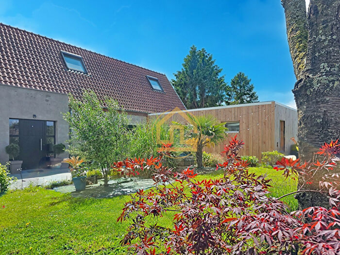 Valenciennes, Cheminots, Acalas, Fb de Lille : Maison 9 pièces à vendre