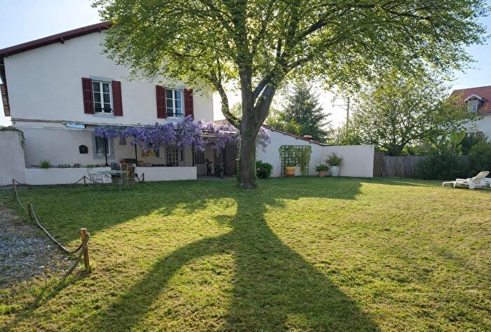 Maison à vendre - Meillon - 6 pièces - 5 chambres
